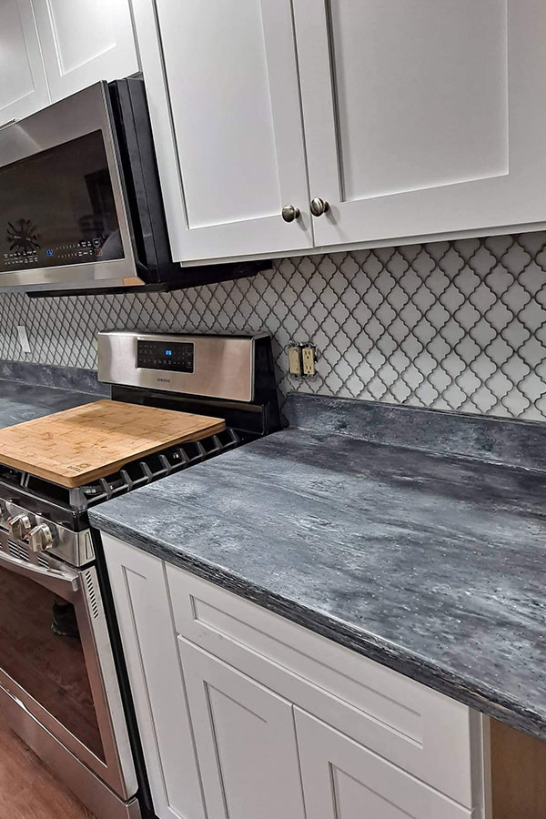 Solid Surface: Is This the Right Countertop for Me?